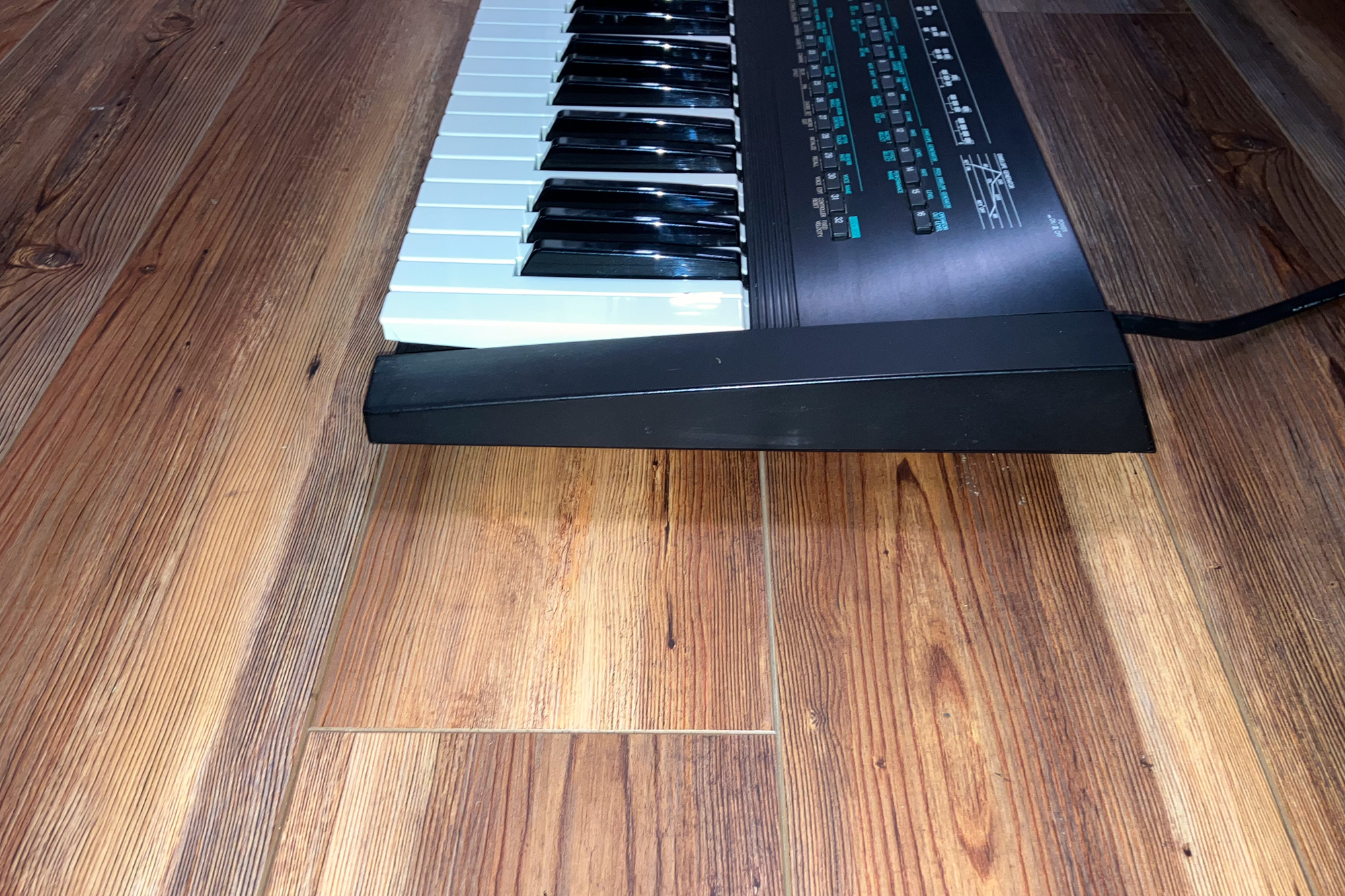 Yamaha DX11 - Syntaur