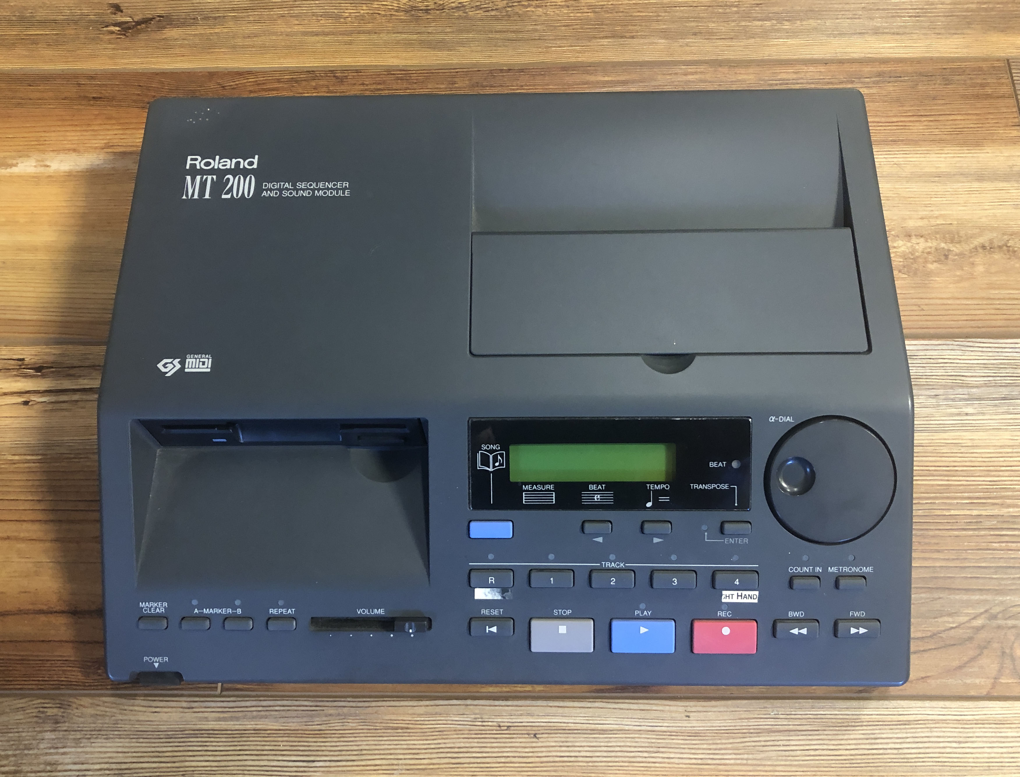 Roland MT-200 photo gallery - Syntaur