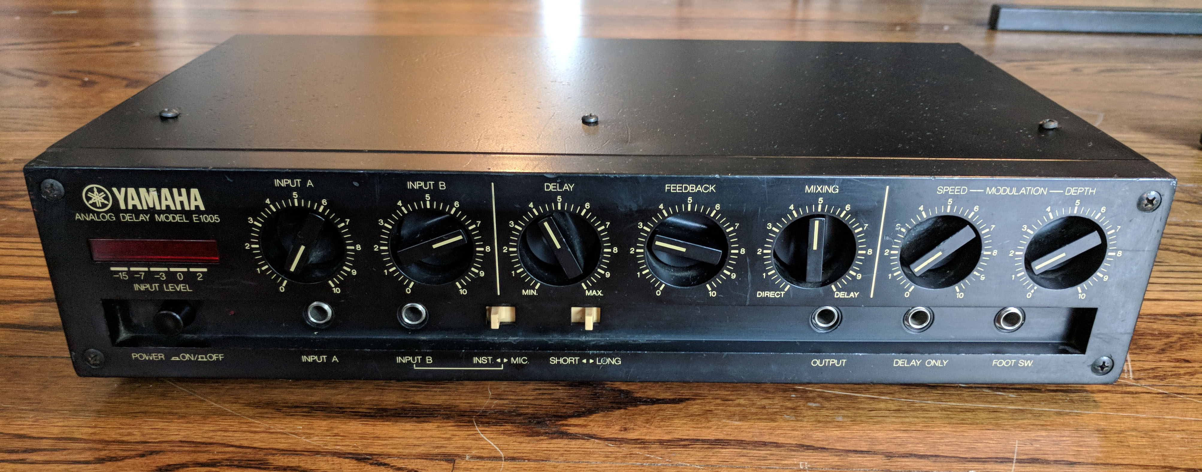 Yamaha E1005 photo gallery - Syntaur