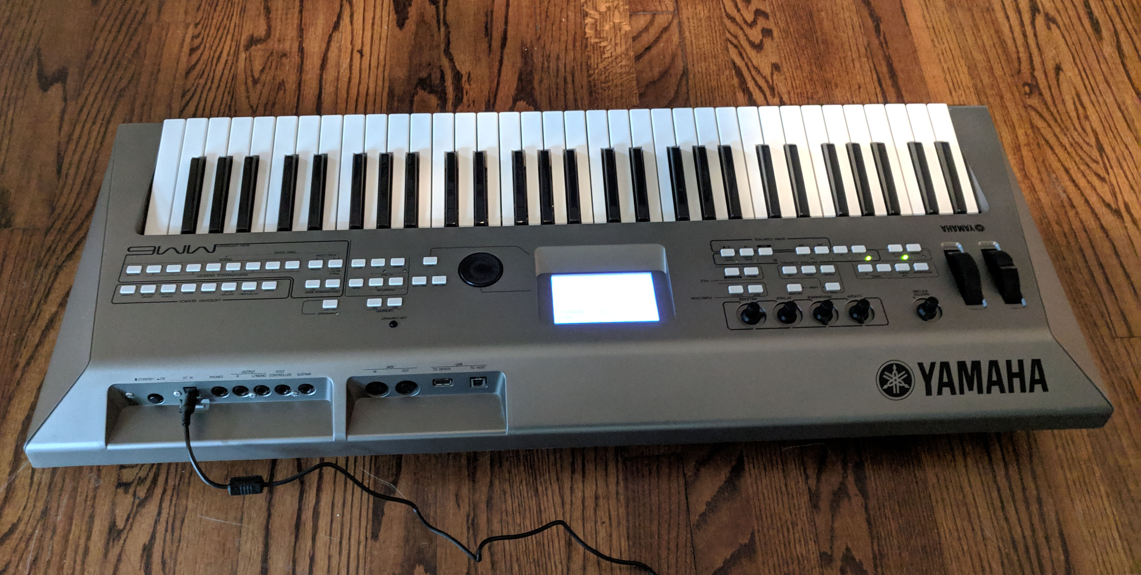Yamaha MM6 photo gallery - Syntaur