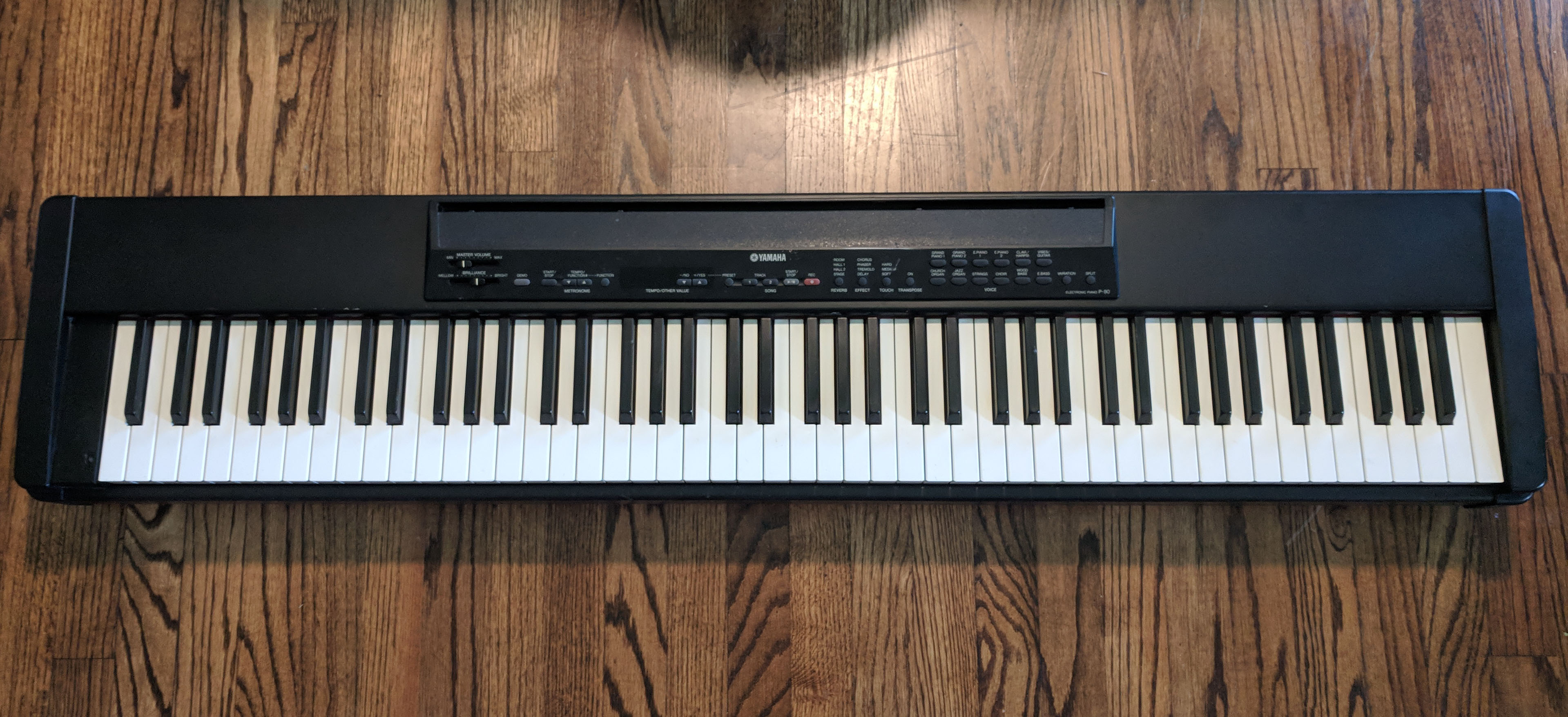 Yamaha P90 photo gallery - Syntaur